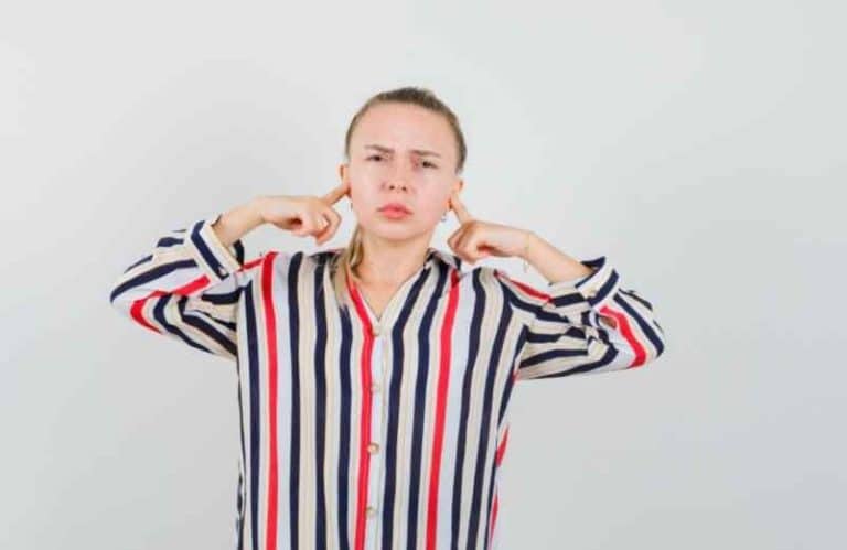 Oreille qui siffle : signification spirituelle et interprétations ...
